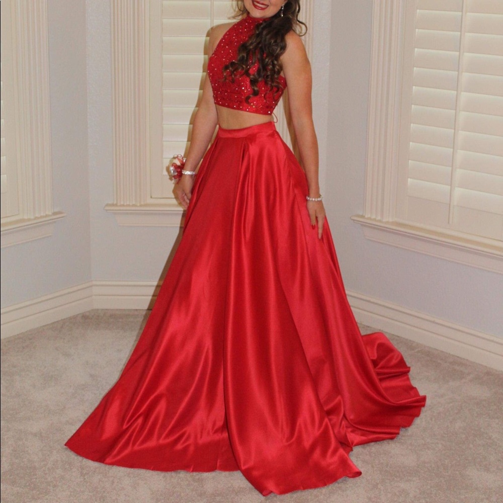 Gorgeous Red Prom Dress - Gem